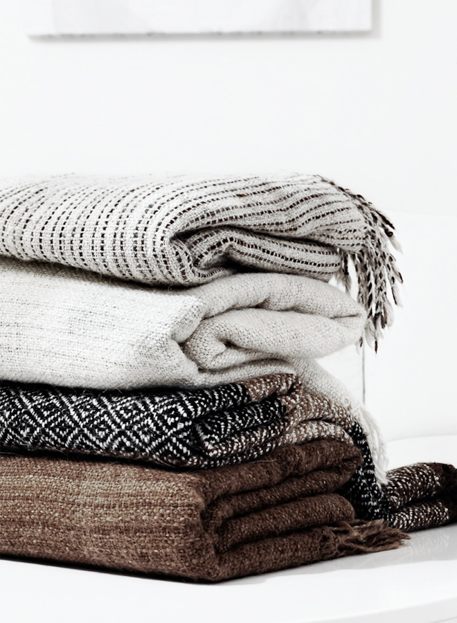 COZY AND WARM TEXTILE – 79 ideas